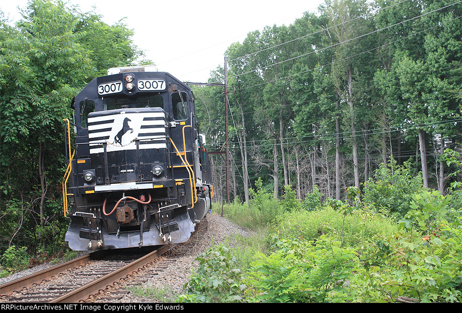 NS GP40-2 #3007 on X999-22
